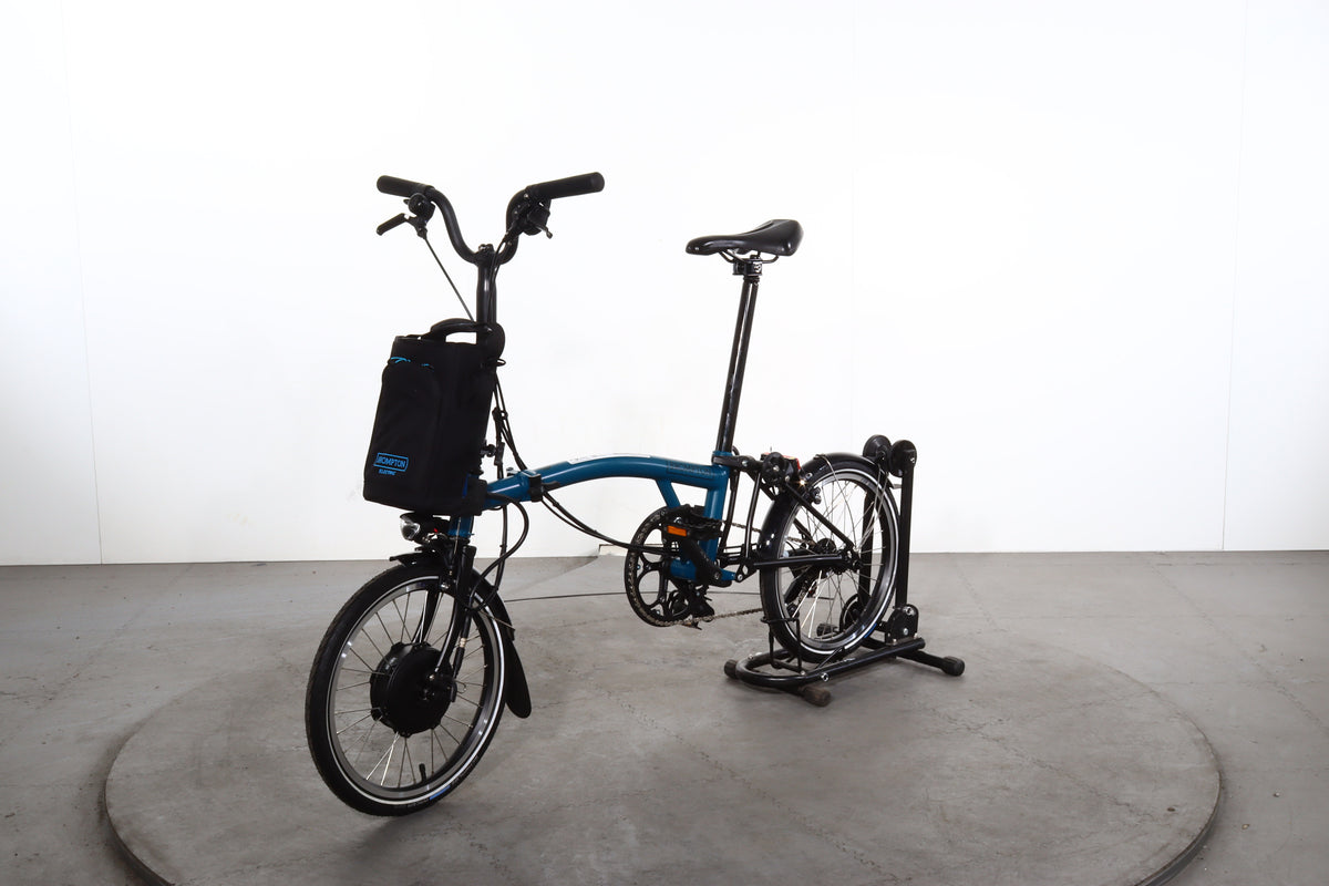 Electric bike Brompton Electric C Line Urban refurbished | Upway