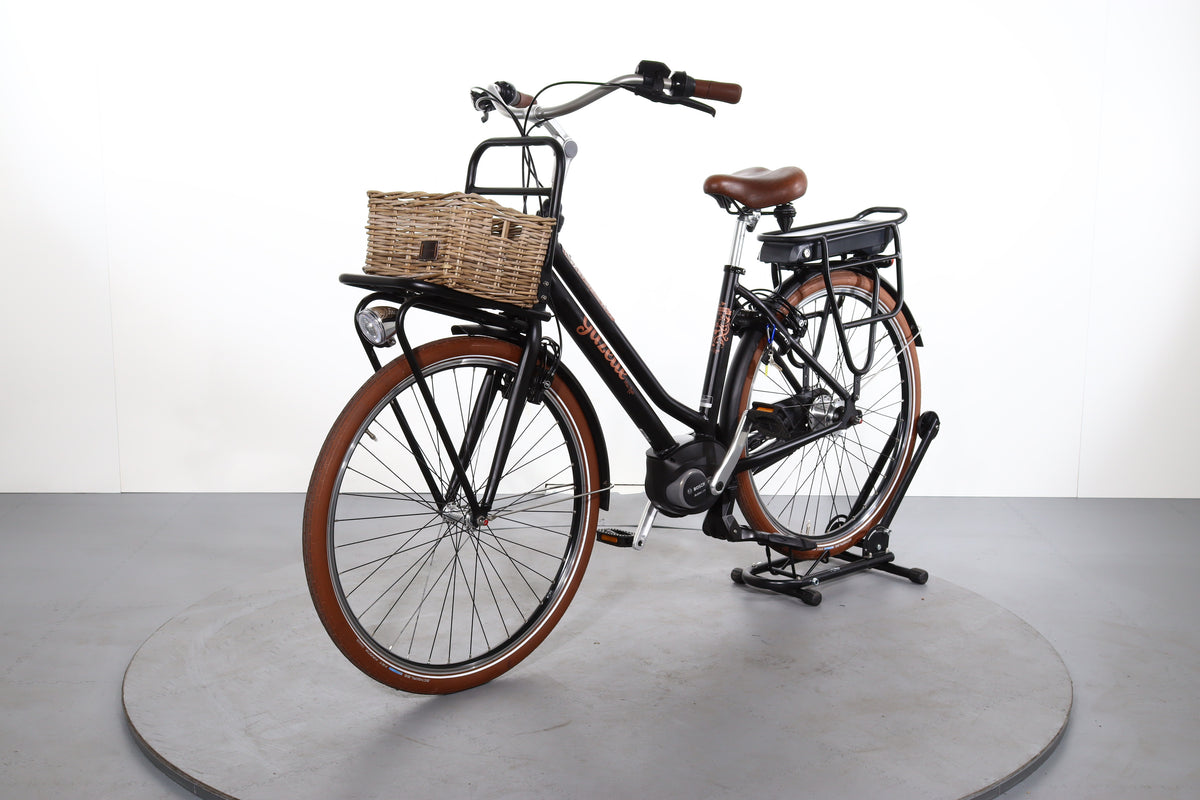Gazelle Miss Grace C7 HMB electric bike refurbished | Upway